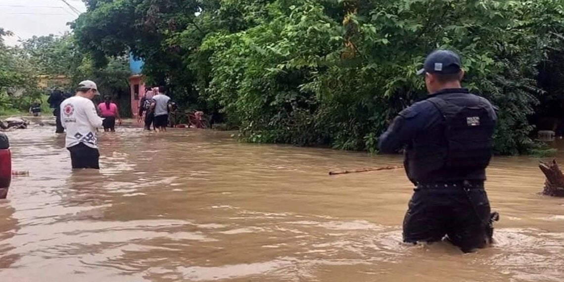 Inundan Lluvias El Norte De Veracruz Impactantes ImÁgenes